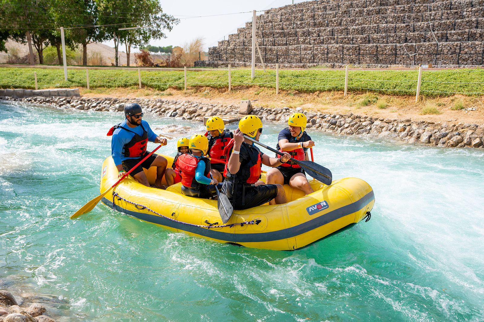 eola | River rafting vs artificial river rafting: All you need to know