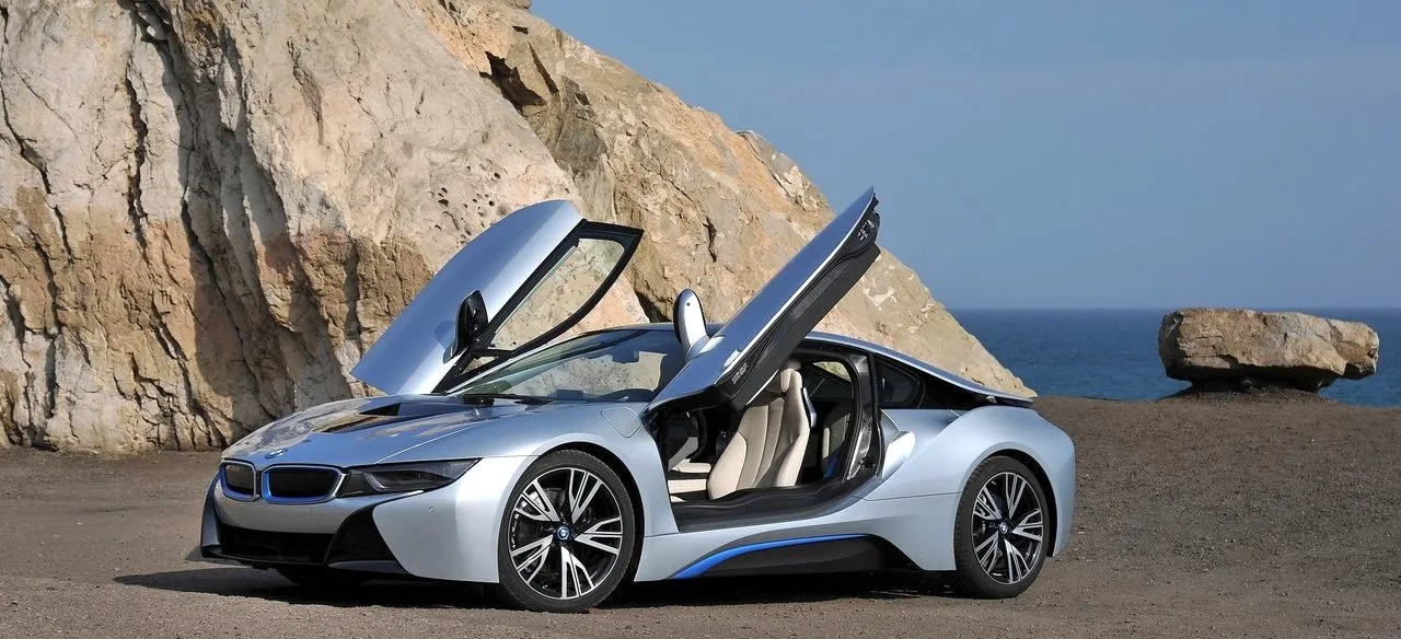 BMW i8 2017: Características y atributos innovadores