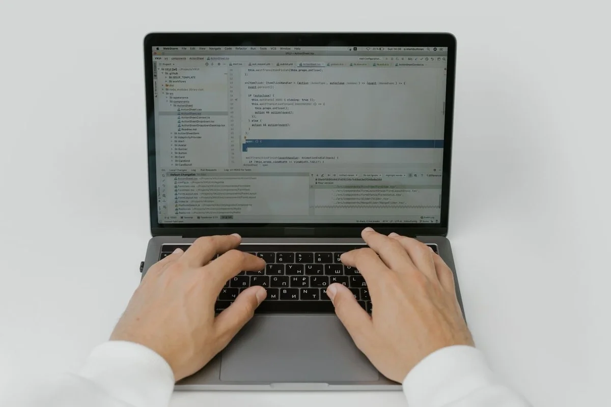 SnapLogic vs MuleSoft: Which iPaaS Is Better? | Integrate.io