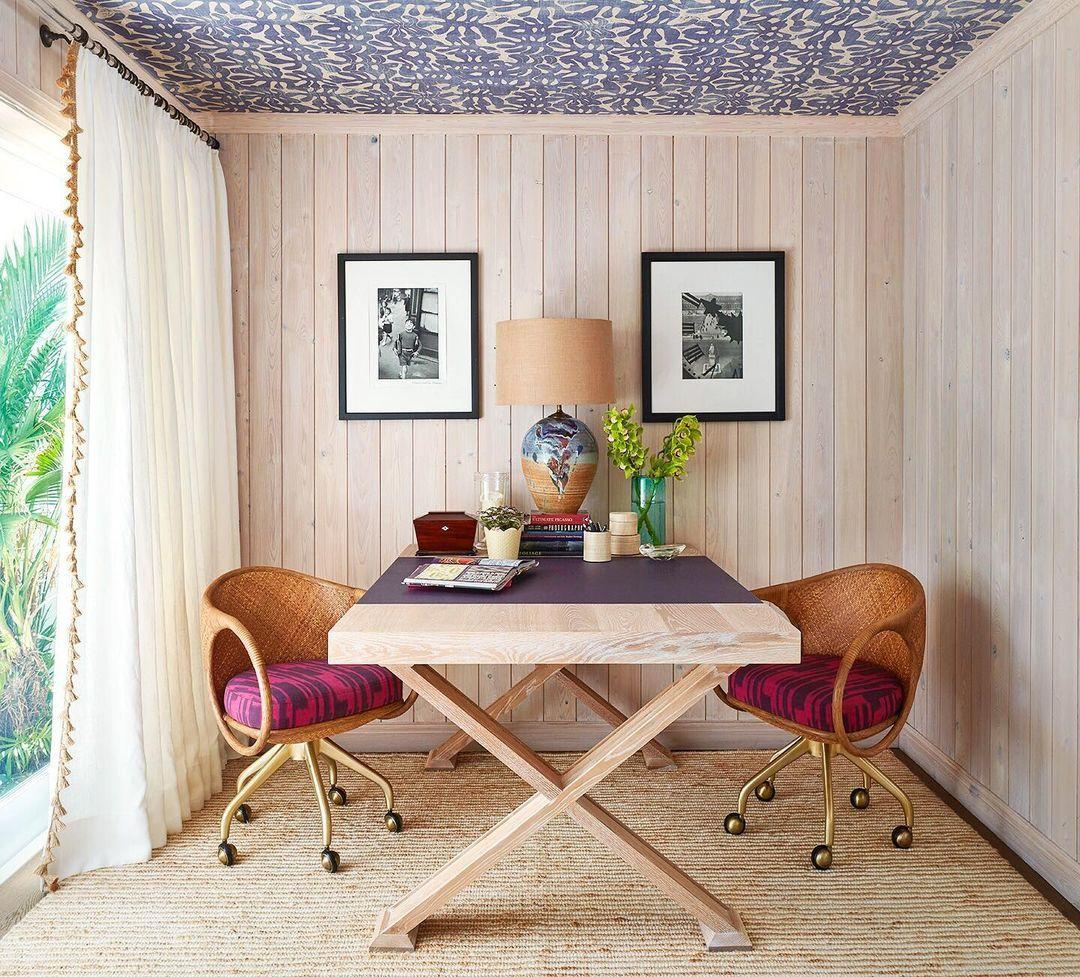 Light Airy And Offices