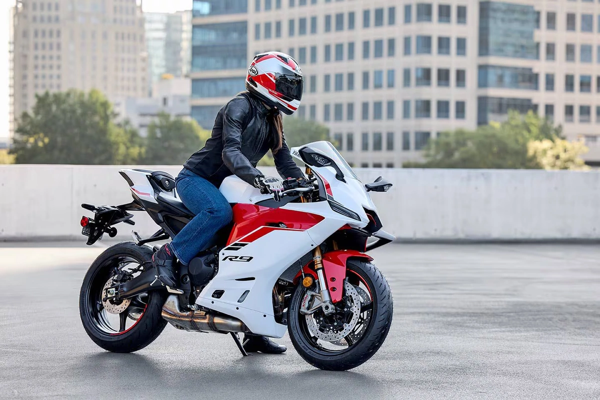 2025 Yamaha YZF-R9 Unveiled: Meet the New Midweight Sportbike