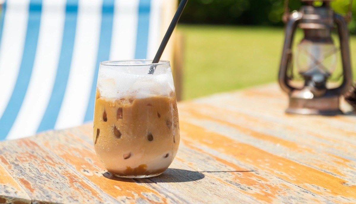 Iced Coffee Orders Around the World | Seven Corners