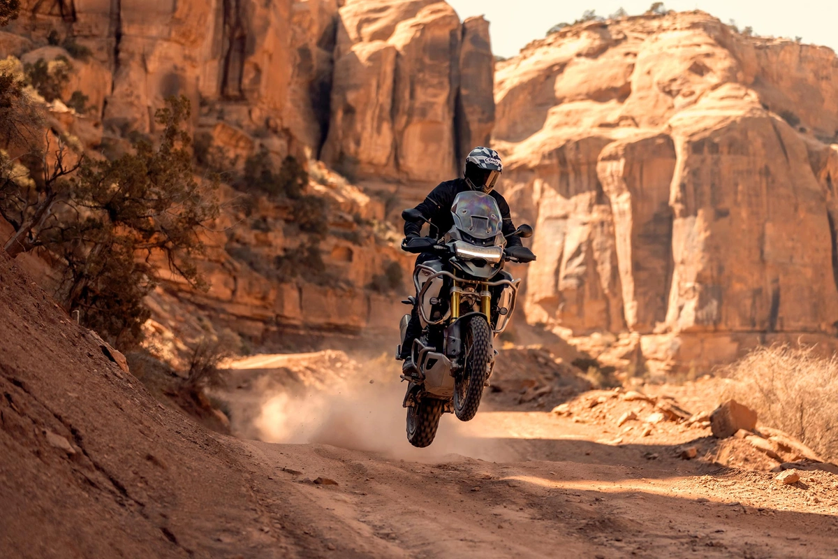 Modern Adventure Bikes: What's Best in the Heavyweight, Midweight, and ...
