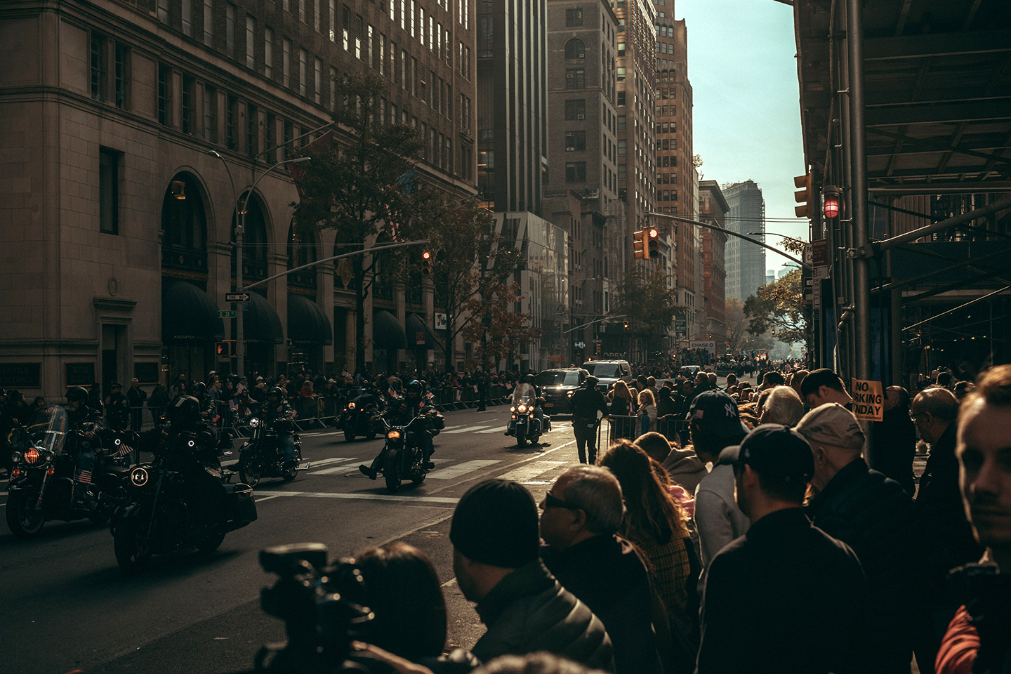 New York Motorcycle Ownership & Riding: Pros & Cons
