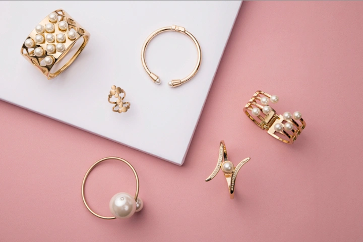 MODIFI's Global Account Solution: Streamlining B2B Cross-Border ...