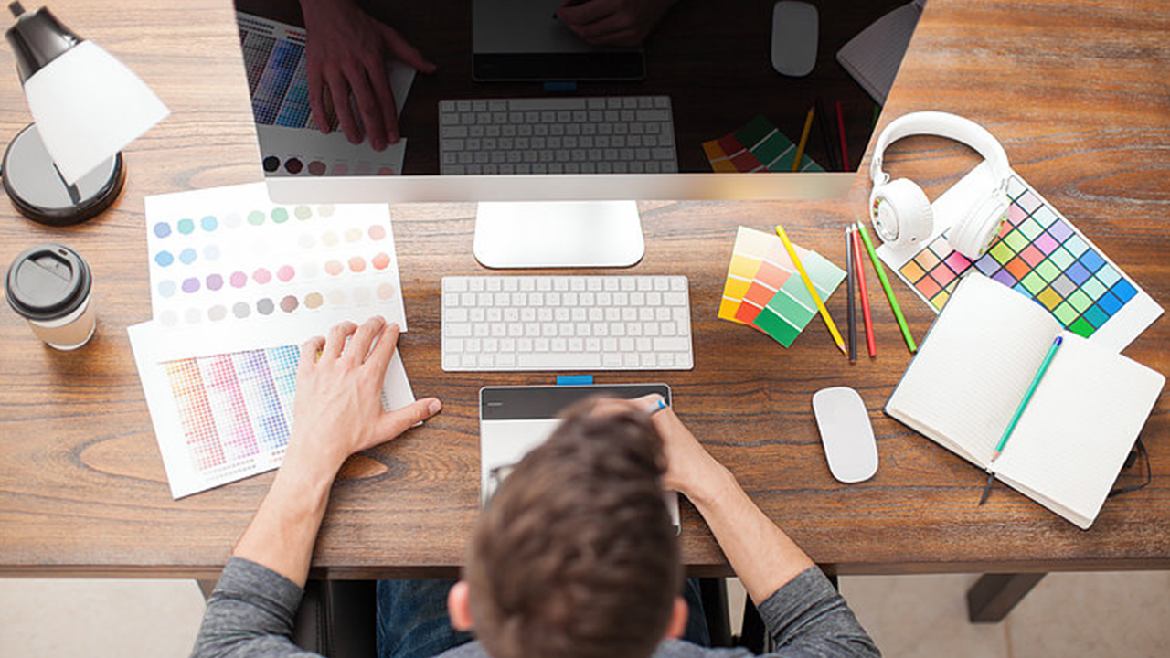 5 Tips for Hiring a Graphic Designer - Printavo