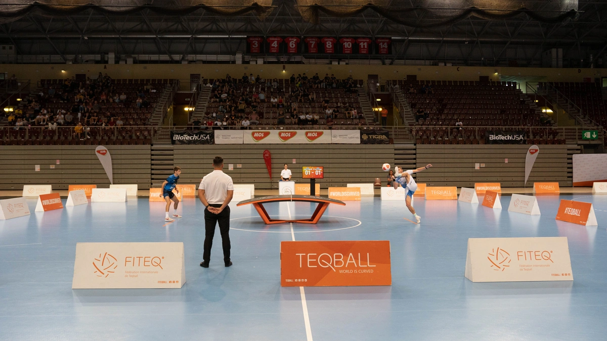MOL Országos Teqball Bajnokság: Parádéztak a világbajnokok Veszprémben ...