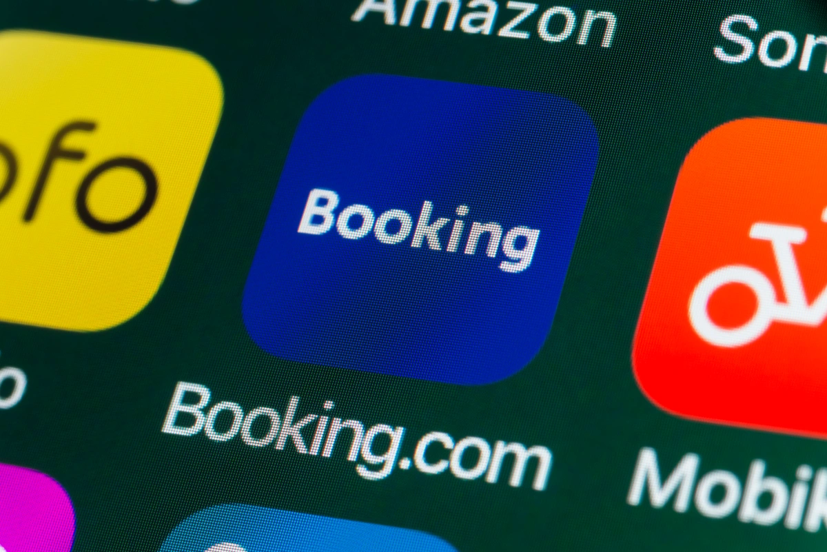 Warning: a convincing Booking.com scam is circulating – here’s how to ...
