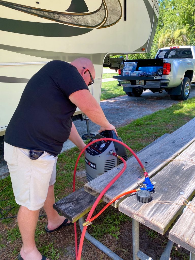 Easy Maintenance Tasks RVers Can Learn on Their Own | La Mesa RV | RecVan