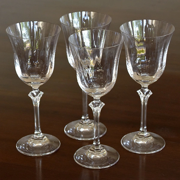 Oneida China-Dinnerware, Crystal, Silverware, and Collectibles ...