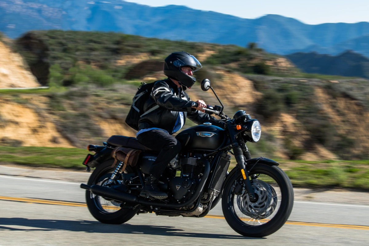 10 Essential Motorcycle Safety Tips