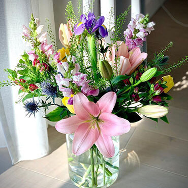 Freddie’s Flowers — fresh flowers, weekly, delivered to your door