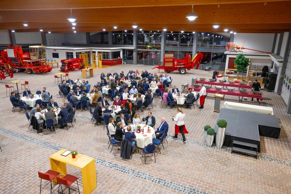 Die GRIMME Gruppe ehrt Jubilare und Rentner | GRIMME News