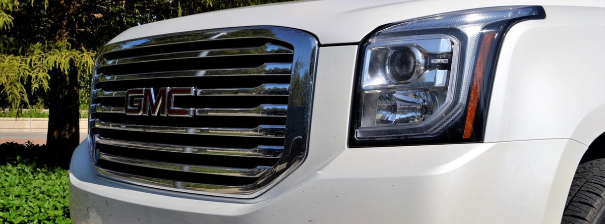 GMC 2018: la elegancia robusta hecha vehículo utilitario